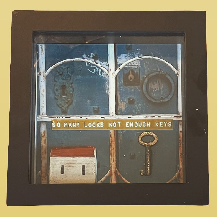 Madebydoro So many locks - Madebydoro